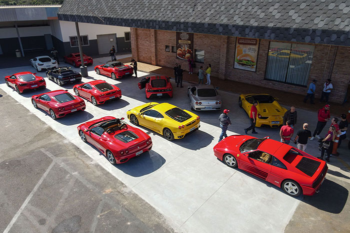 Donos de Ferrari no Brasil tem final de semana intenso - Portal Revista ...